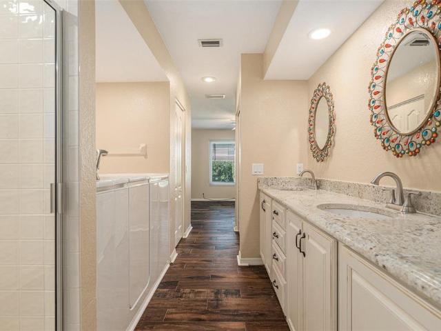 21527 Woodstork Ln, Lutz, FL 33549 | MLS #TB8447