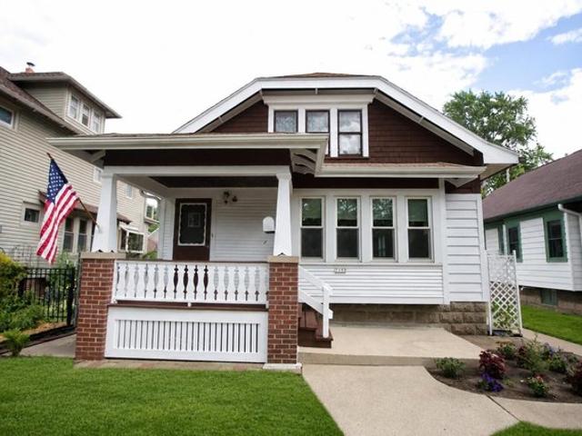2152 N 58th St, Milwaukee, WI 53208