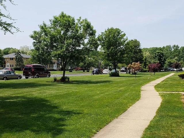 2152 Aldrin Rd, Ocean, NJ 07712