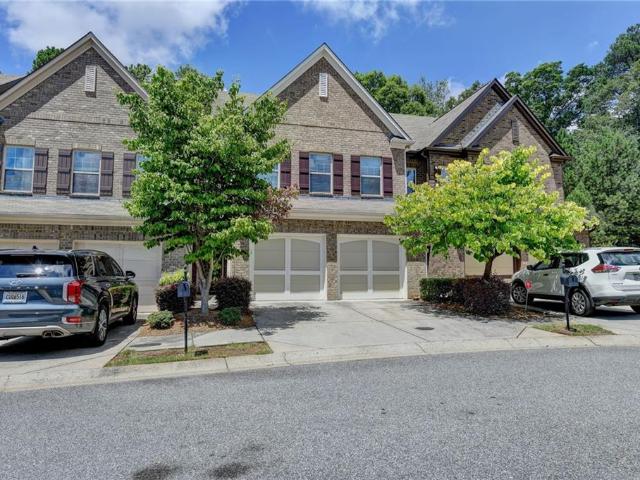 2152 Greencrest Circle