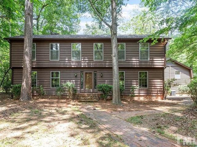 2152 Lakeshore Ct, Chapel Hill, NC 27514