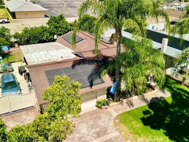 2152 S Cherry