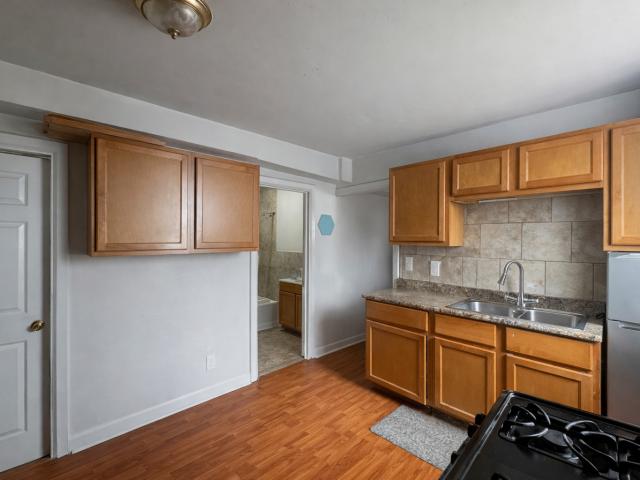 2152 W 21st St, Chicago, IL 60608 | MLS #12628