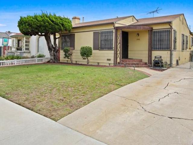 2152 W 82nd St, Los Angeles, CA 90047