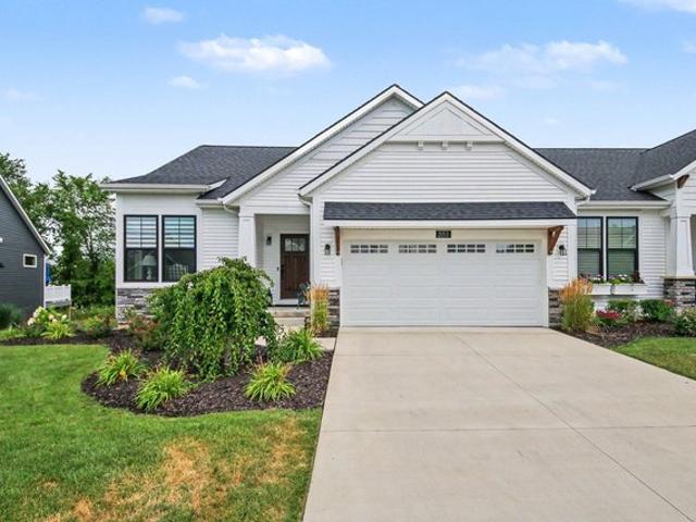 2153 Perennial Dr, Hudsonville, MI 49426