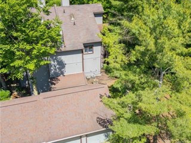2153 Pinebrook Trl, Cuyahoga Falls, OH 44223