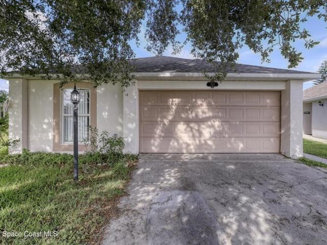 2153 Redwood Cir NE, Palm Bay, FL 32905