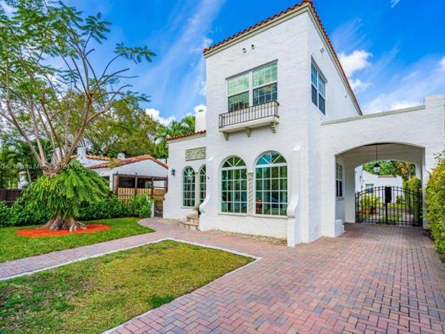 2153 SW 13th St, Miami, FL 33145
