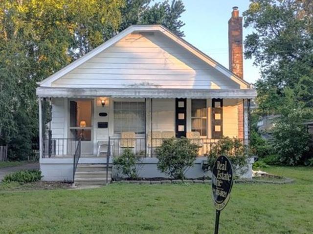 2153 Wiltshire Rd, Berkley, MI 48072