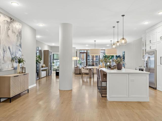 215 10th Avenue S # 514