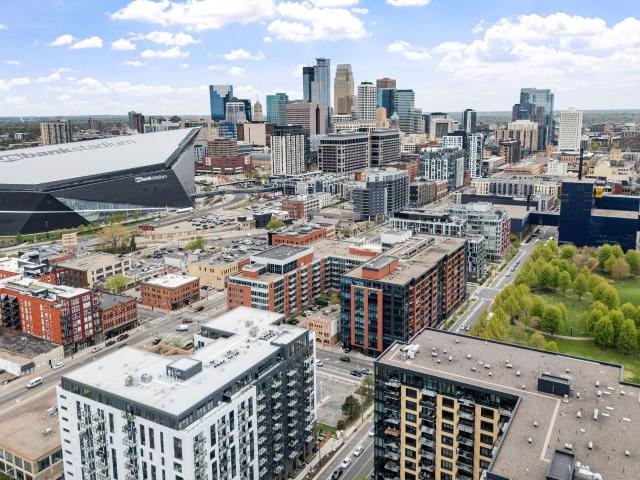 215 10th Avenue S # 207