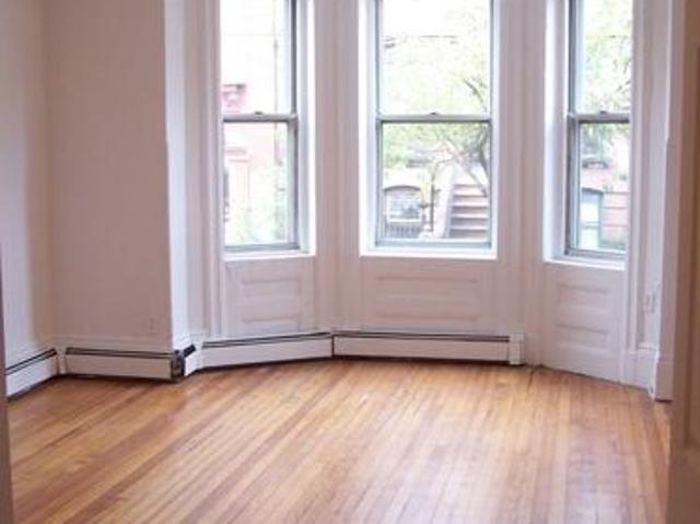 215 10th St #5 Hoboken, NJ 07030