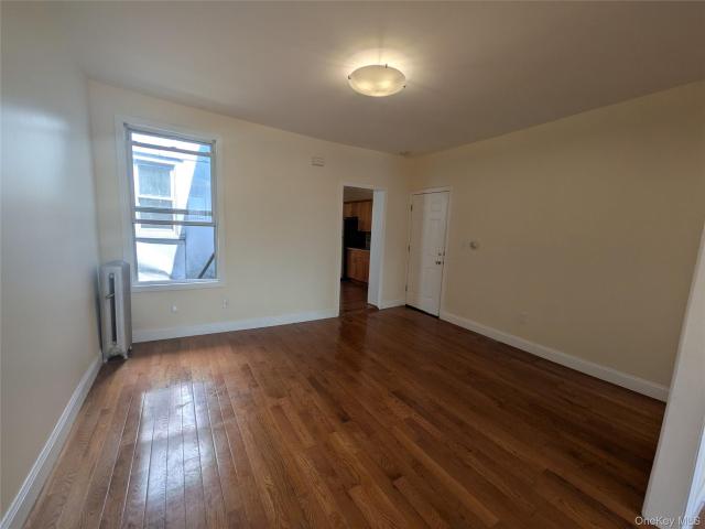 215 13 Jamaica Avenue 2nd Floor