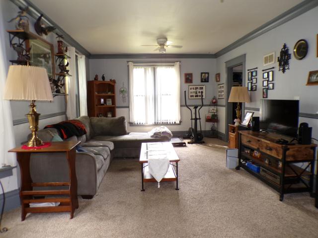 215 College Ave, Unit 217