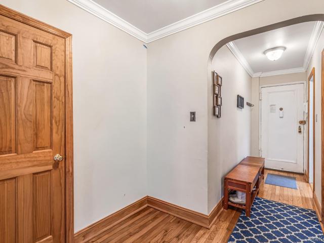 215 4 th Avenue 2A