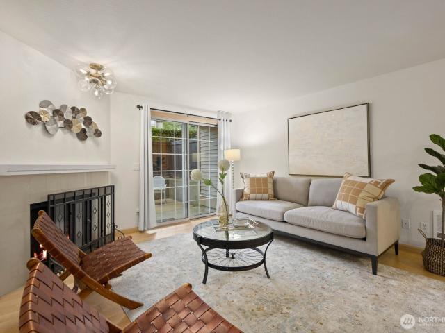 215 9th Street # D101