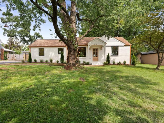 215 Cottage Ln