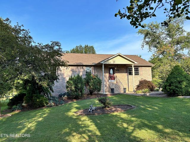 215 Courtney Circle