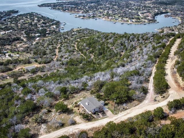 215 Coyote Ln