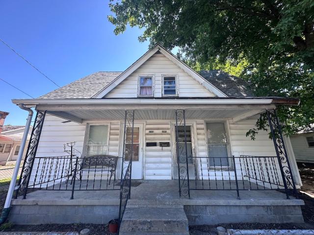 215 Cook, 1 bed, 1 full bath