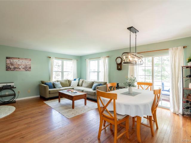 215 Cornwall Meadows Lane 215