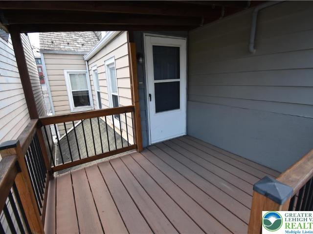 215 Cattell Street 2nd Floor
