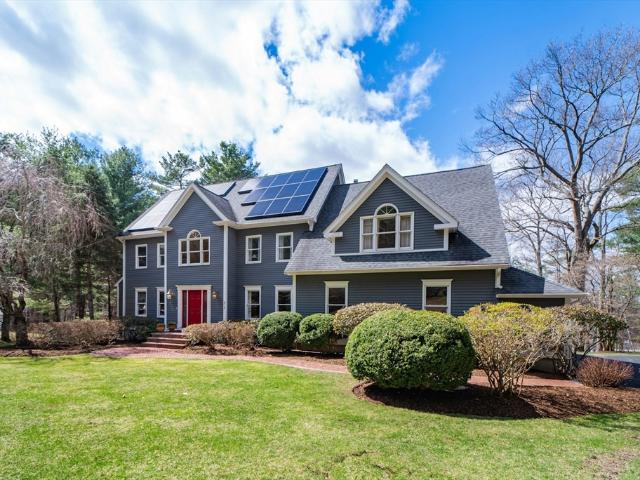 215 Causeway St, Medfield, MA 02052 | MLS #73497 | Compass
