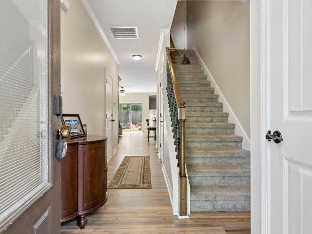 215 Cedar St