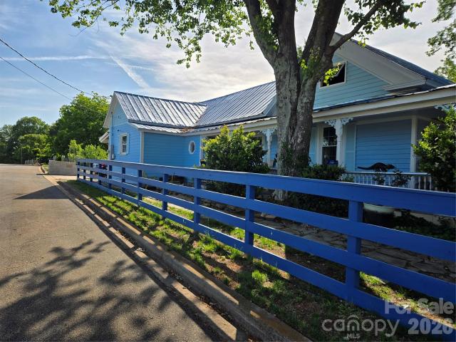 215 Cherry Mountain Street