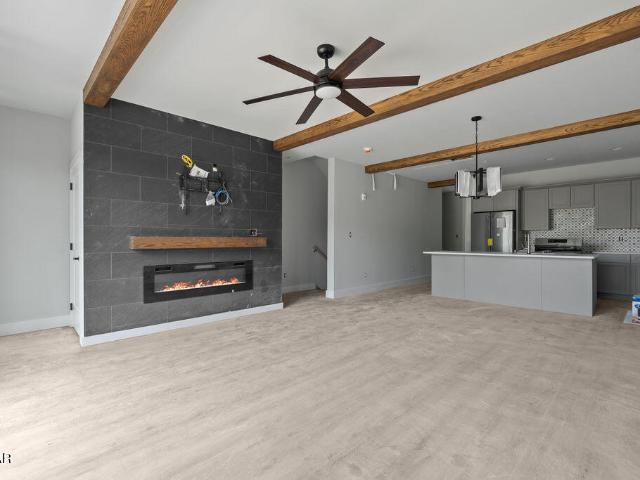 215 Circle Drive U9