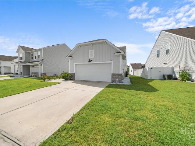 215 Crabapple Circle
