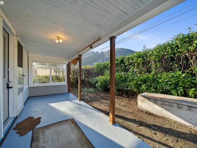 215 cypress ave