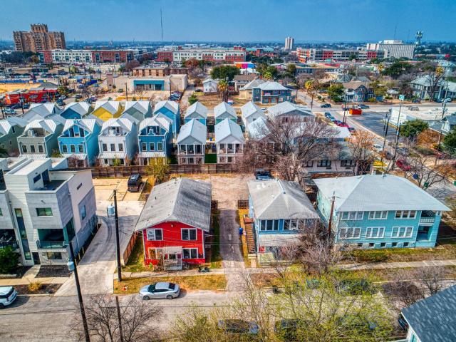 215 and 219 Paschal Street, San Antonio, US, TX