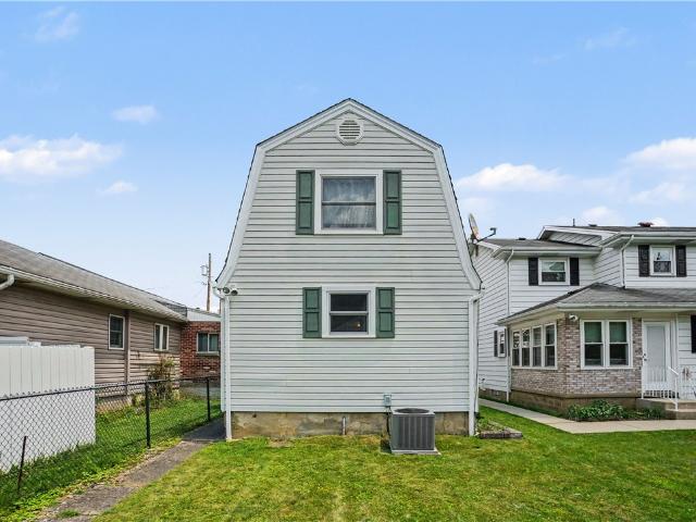 215 Acme Ave