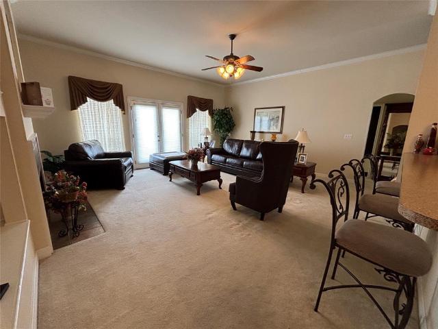 215 Avondale Lane
