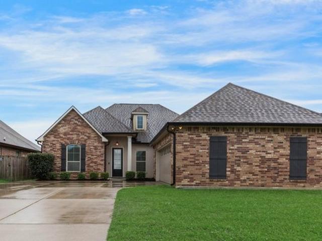 215 Bay Meadow Ln, Lafayette, LA 70507