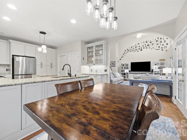 215 Ballard Ct, Fort Mill, SC 29715 | MLS #4355