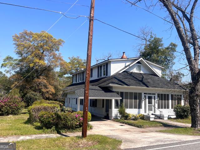 215 Bethel St, Eastman, GA 31023 | MLS #10715 | Compass