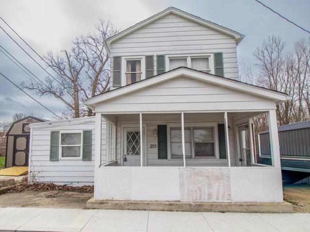 215 Best Ave, Winchester, IN 47394