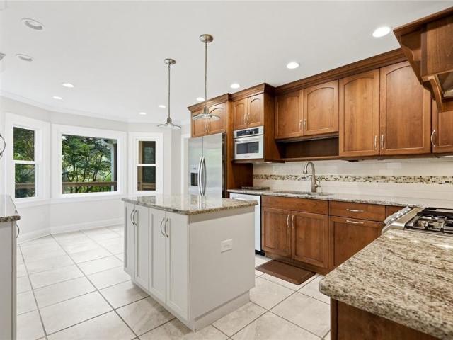 215 Birch Hollow Place
