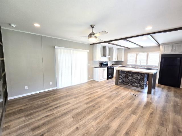 215 Buffalo Way