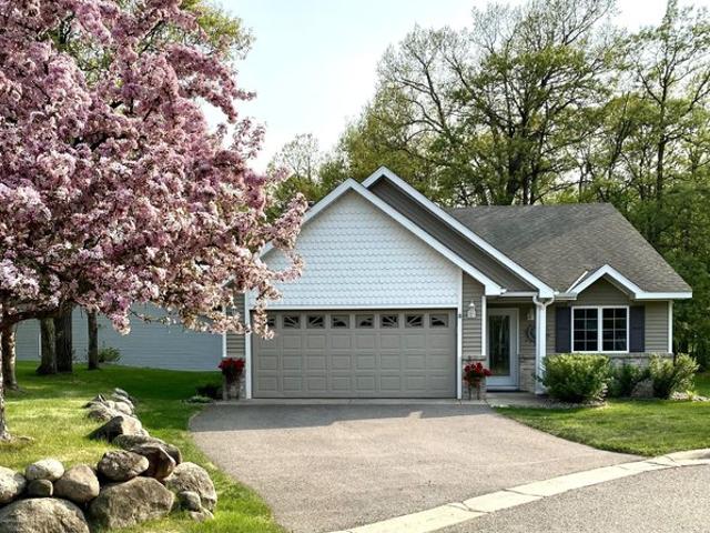 215 Buffalo Hills Ln W, Brainerd, MN 56401