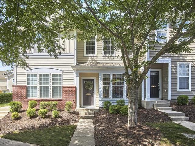 215 Grey Elm Trl, Durham, NC 27713