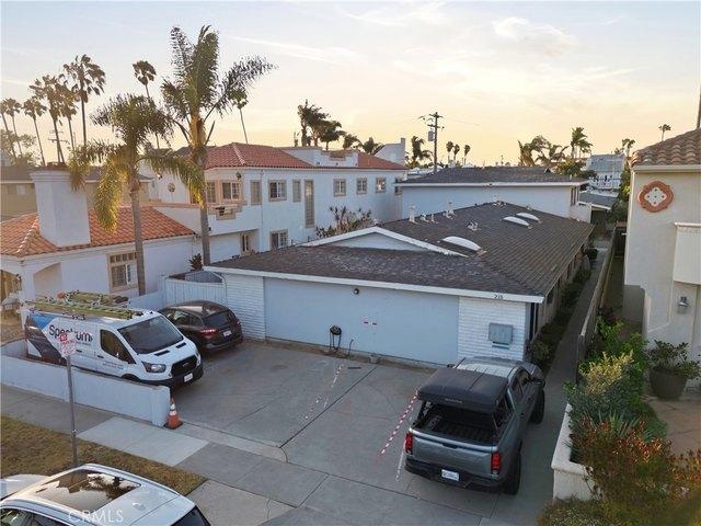 215 Detroit Ave, Huntington Beach, CA 92648