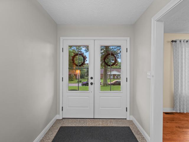 215 Delaplain Road