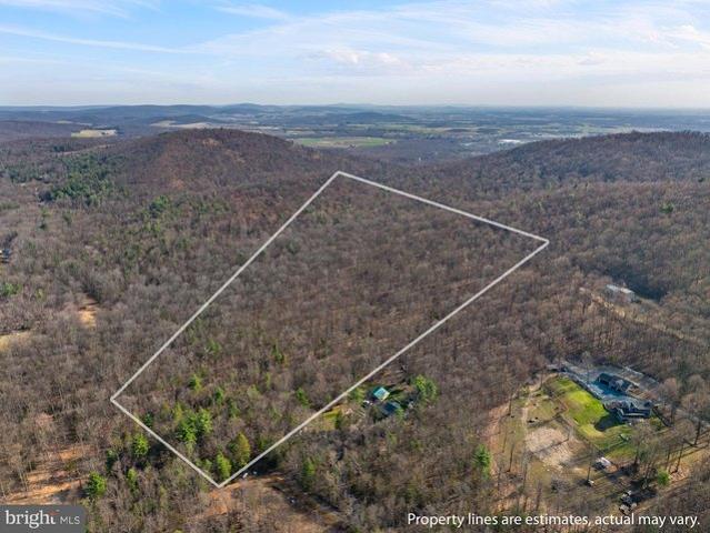 215 Dug Ln, Fairfield, PA 17320