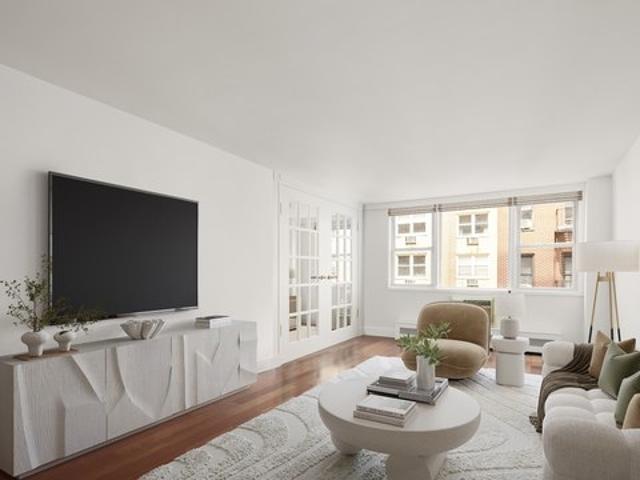 215 E 80th St Apt 5A, New York, NY 10075