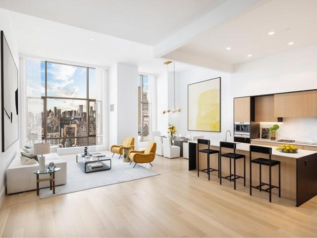215 E 19th St Apt 17A, New York, NY 10003