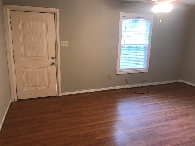 215 E 25th St, Houston, TX 77008 | MLS #81769 | Compass