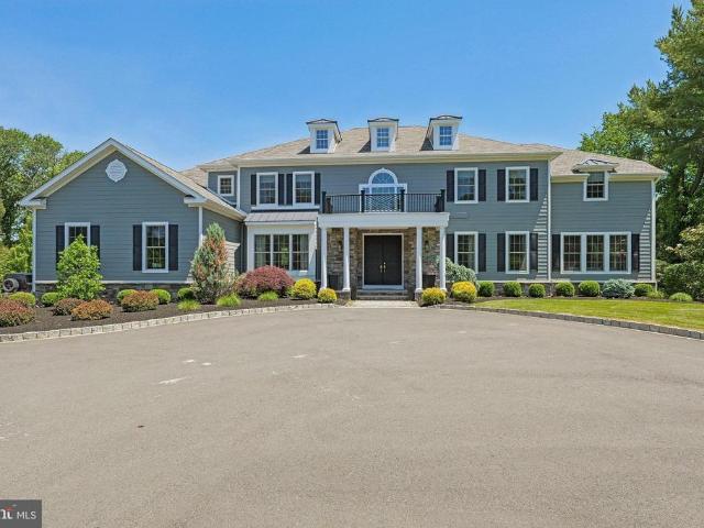 215 Elm Road